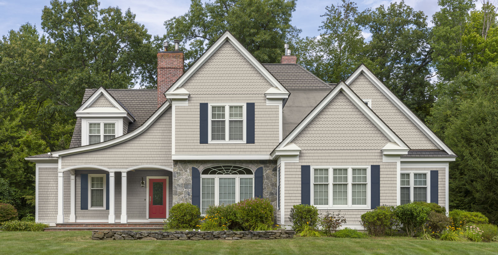 neutral victorian beauty home exterior
